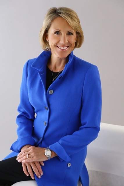 Kitty Allen – BUILT TO LEAD